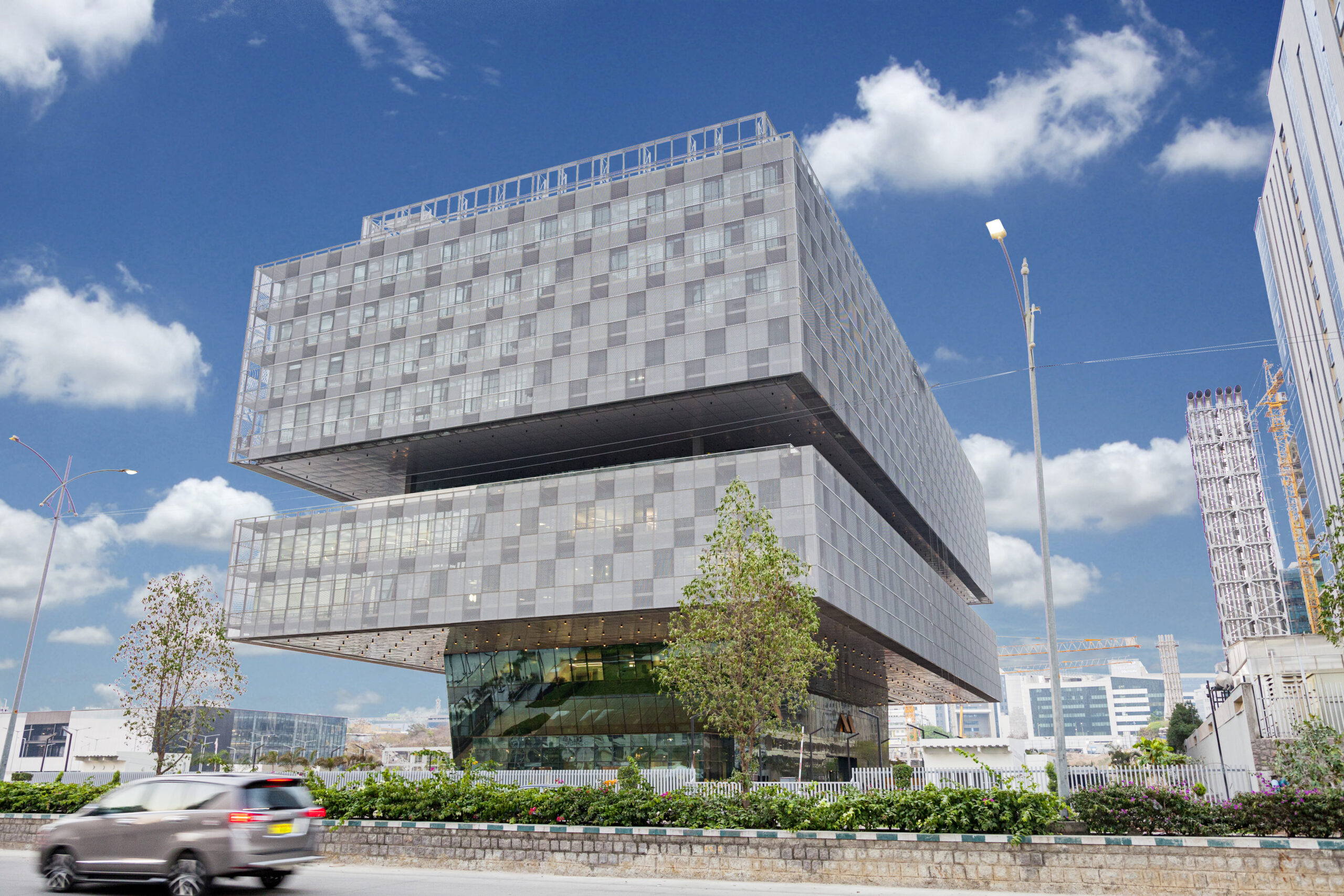 Historic vs. Modern: Contrasting Architectural Styles in Photography ...